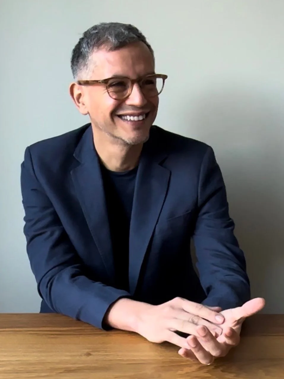 Adrian Valencia Illustrator