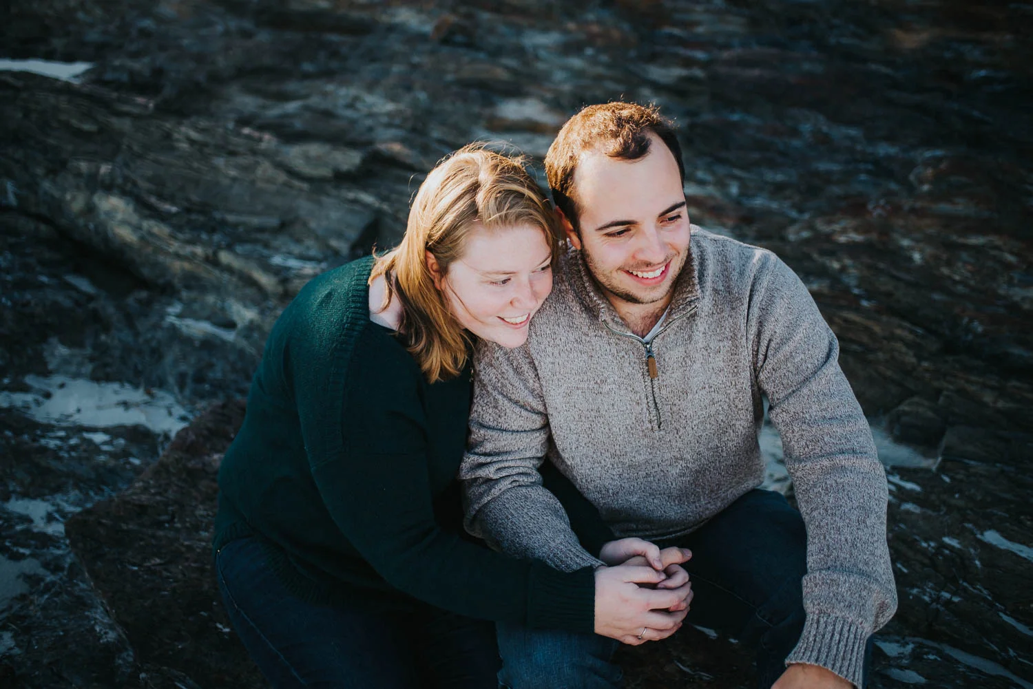 Traci & Tyler - Higgins Beach — CAIT BOURGAULT PHOTOGRAPHY