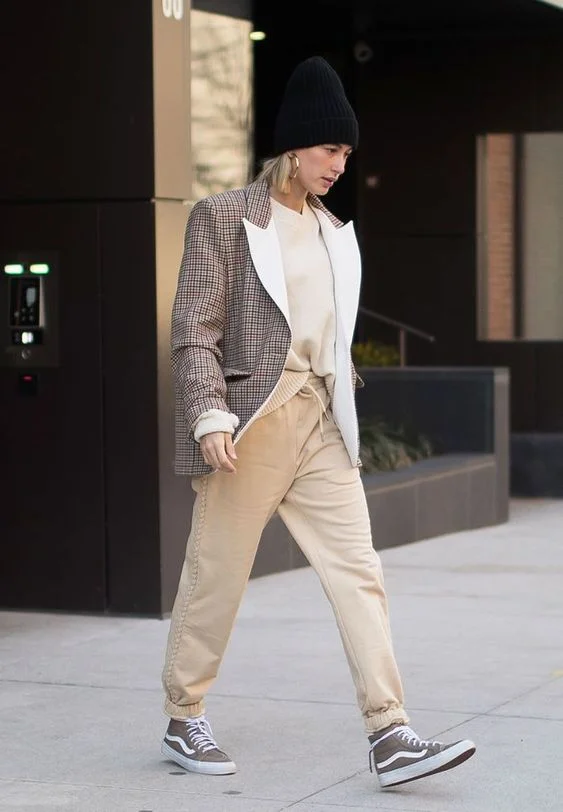 The Best Hailey Bieber Outfits from 2019 — WOAHSTYLE
