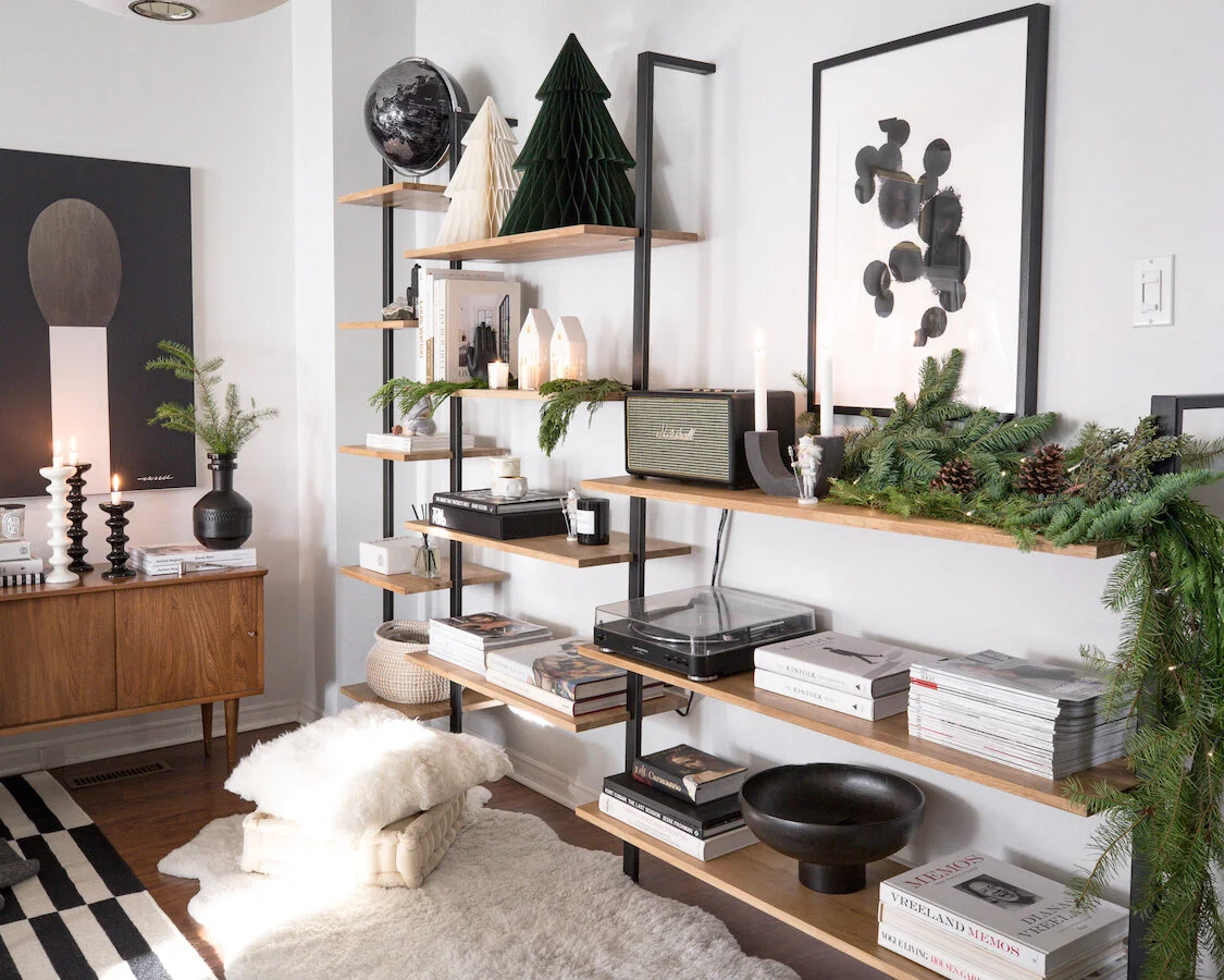 How To Decorate For The Holidays When You DON'T Have a Christmas Tree ...