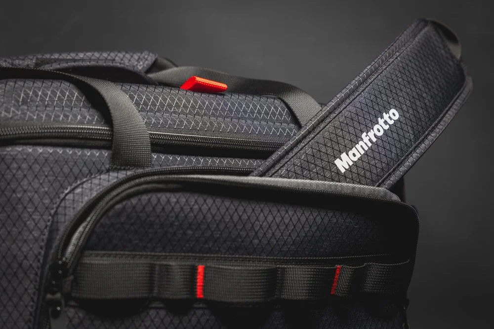Manfrotto Pro Light Cineloader Small Review (2025) | Compact Camera Bag ...