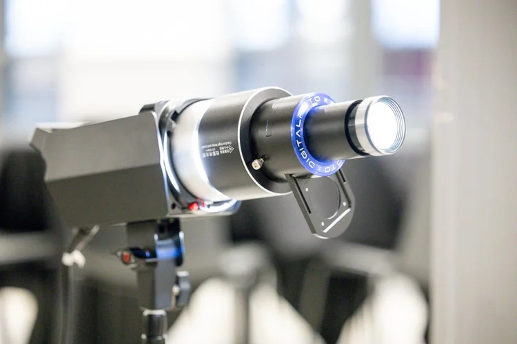 DigitalFoto Bowens Mount Snoot Review (2025) | Optical Light Modifier ...