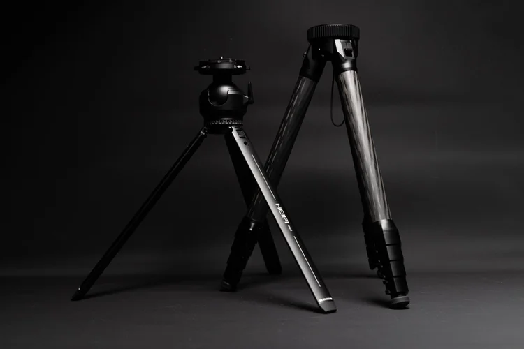 REVIEW: HEIPI W28 3-in-1 Travel Tripod