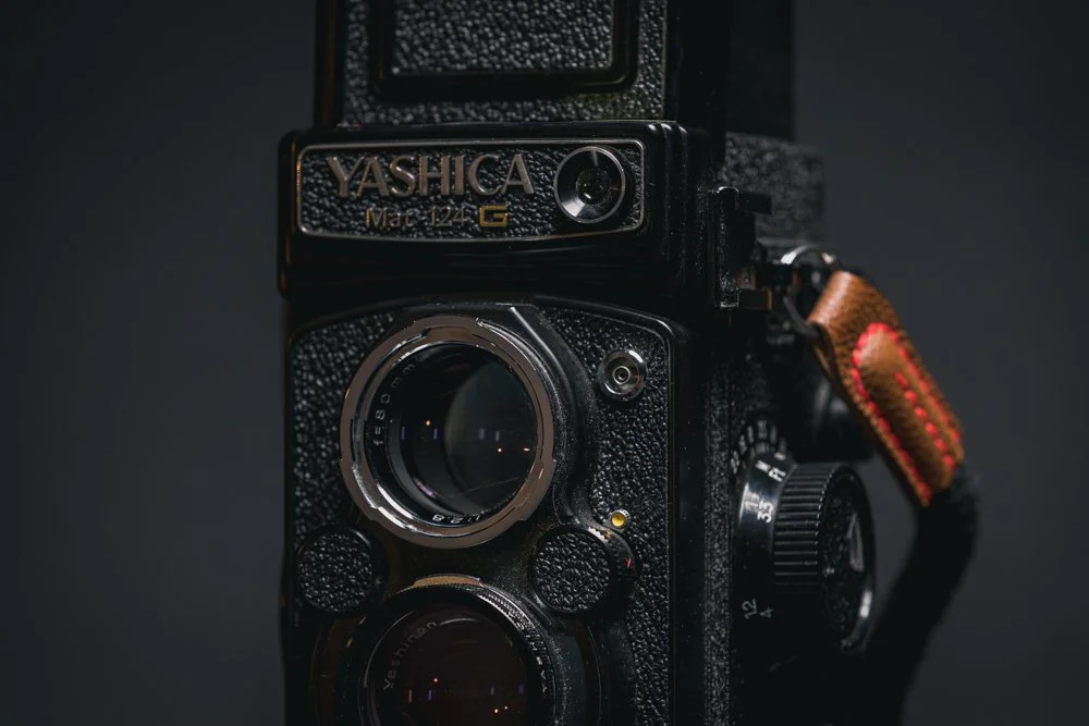 YASHICA MAT 124 G REVIEW - BUDGET BEAUTY OR TWIN LENS TAT?