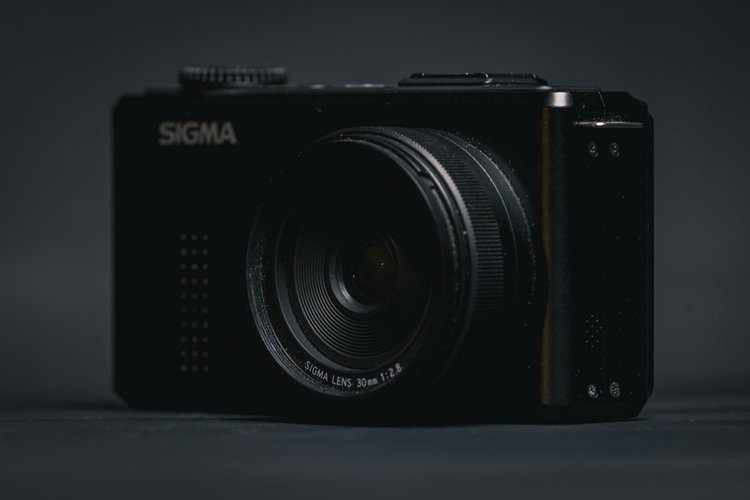 REVIEW: Sigma DP2 Merrill - A Diamond in the Rough