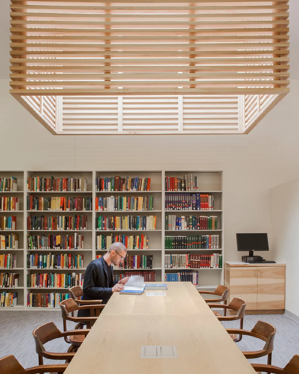 University of Chicago - Eckhart Hall Library — Woodhouse Tinucci Architects