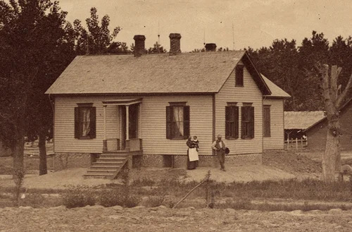 Peter Stuhr House History — Home, Stove & Needle