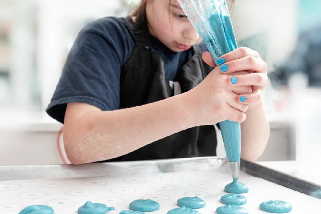 Book A Class | Macaron Baking Classes | Macaron Bar