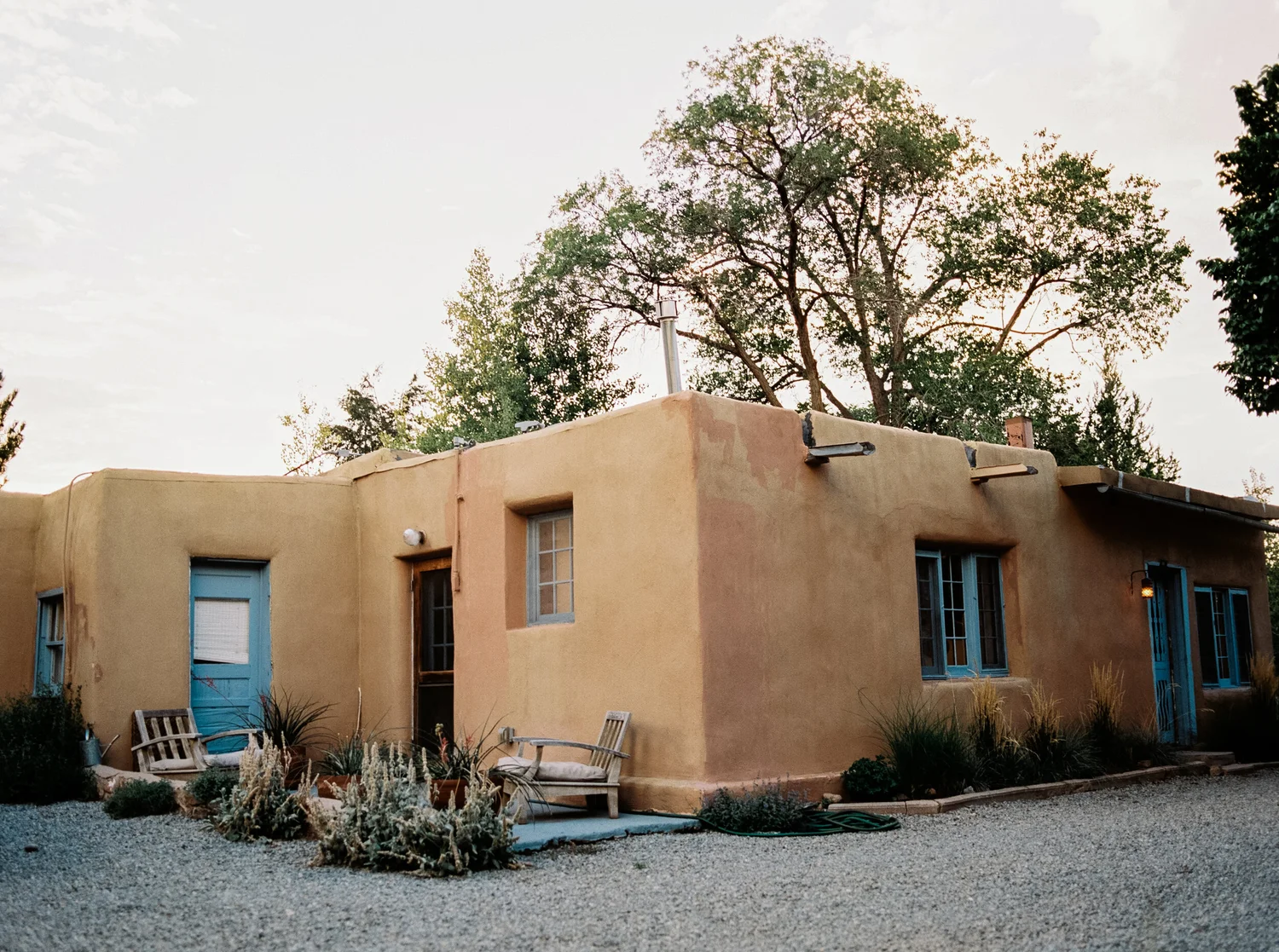 A Traditional Adobe Home Tour in Santa Fe, New Mexico — B.E