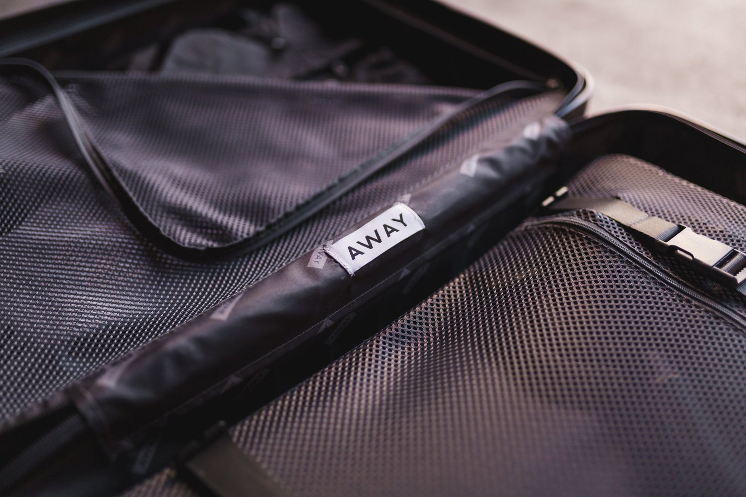 Away: The Perfect Travel Suitcase — itchban