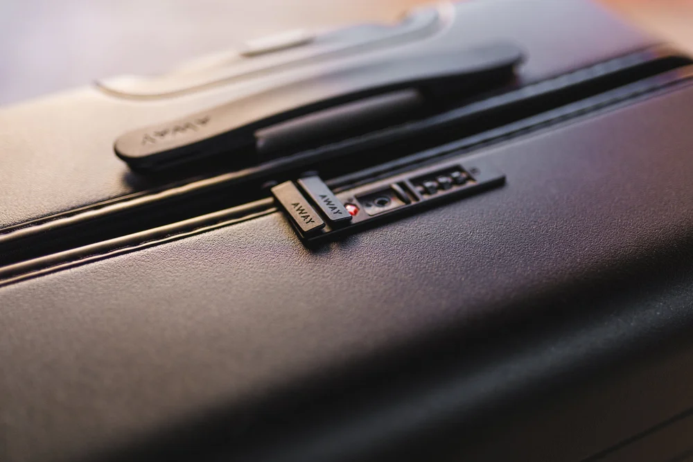 Away: The Perfect Travel Suitcase — itchban