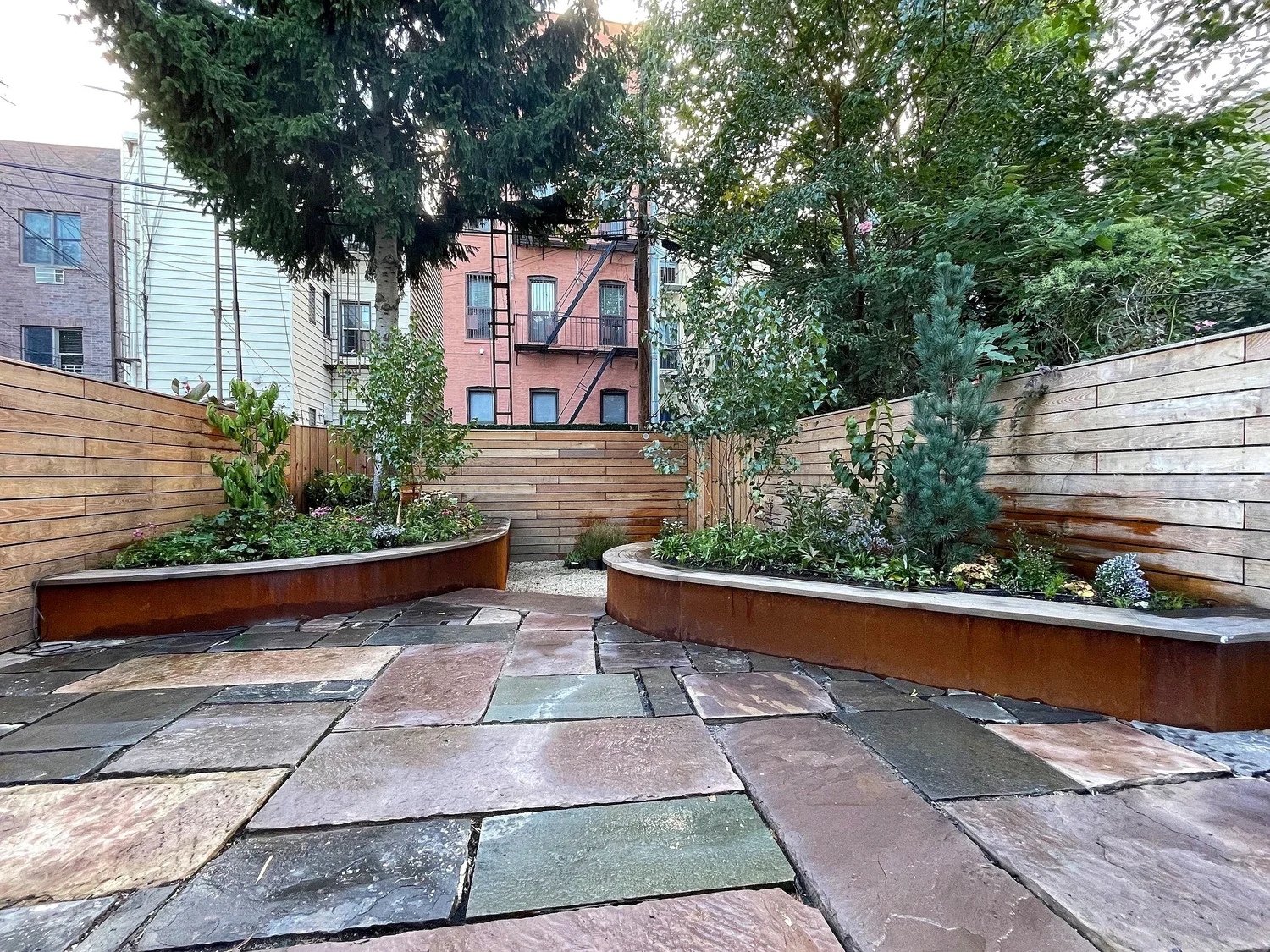 UNLOCK YOUR YARD'S POTENTIAL. CREATIVE FENCE DESIGNS FOR PRIVACY AND ...