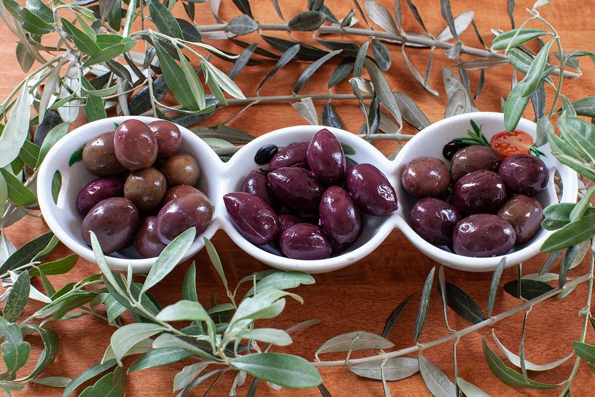 HEALTH BENEFITS OF GREEK OLIVES — KARDAMAS
