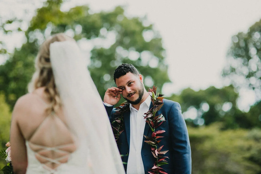 Expert Advice on How To Write Your Elopement Vows | Modern Elopement