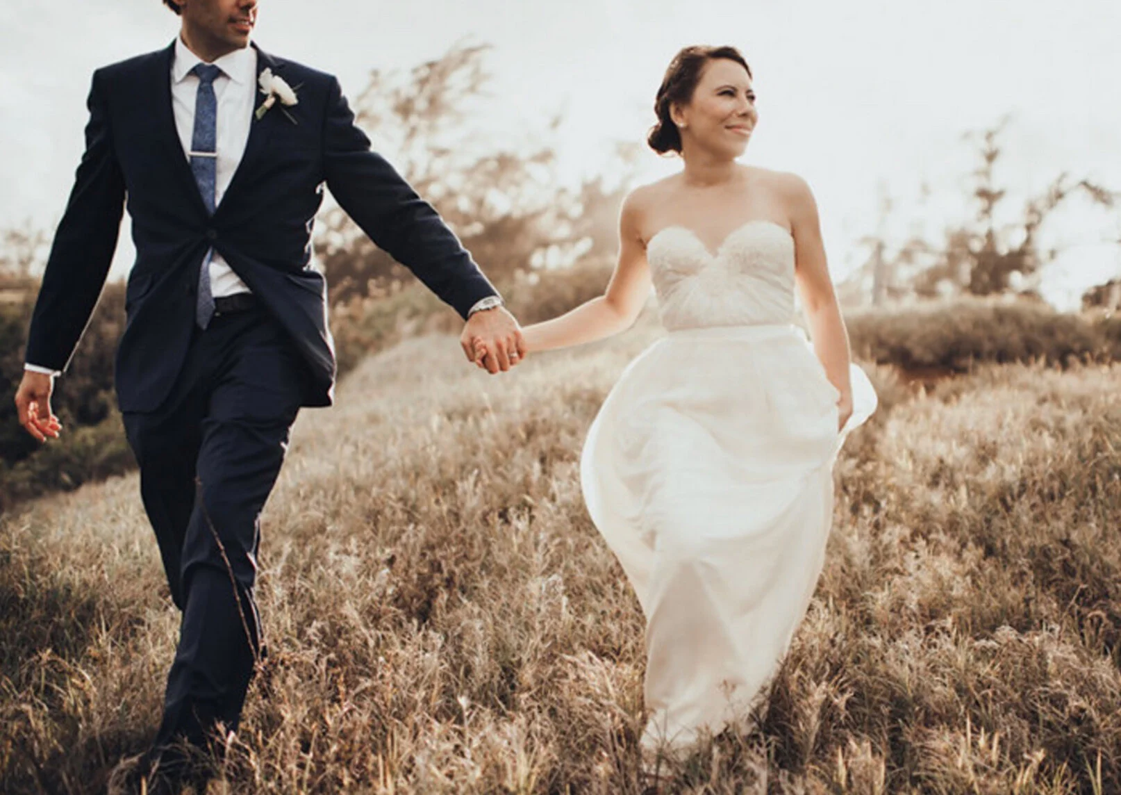 Modern Elopement & Micro Wedding | Elope to Hawaii