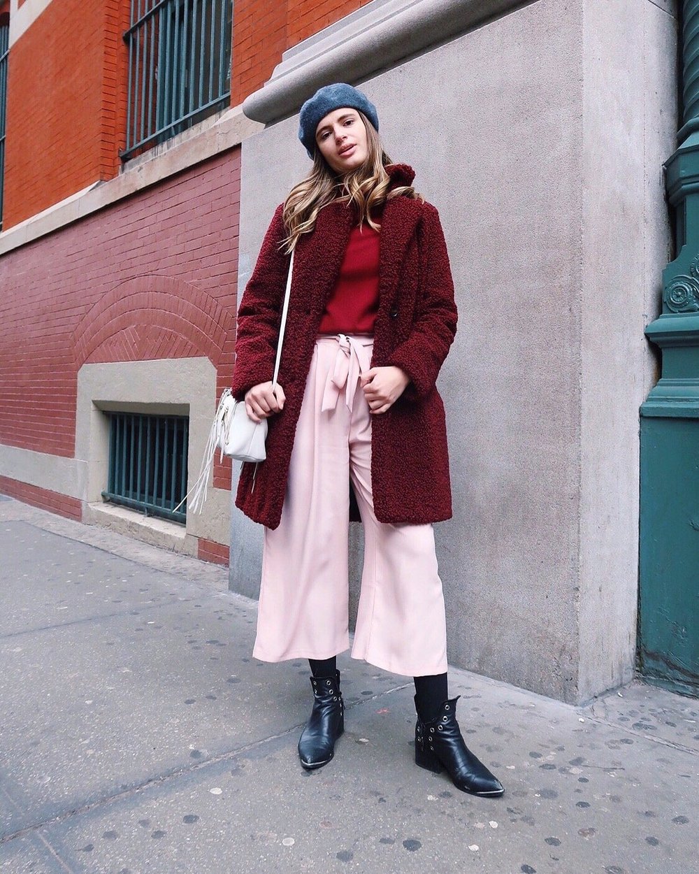 12 Ways on How To Dress Warmly in NYC This Winter