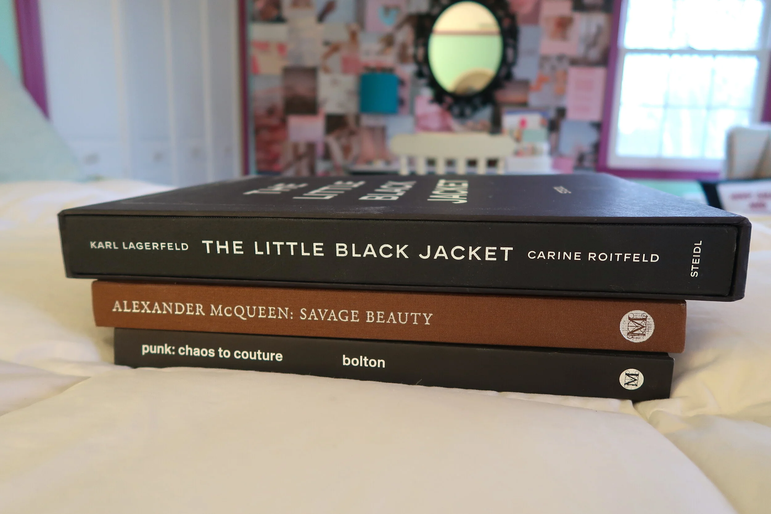 Stylist Books You Must Read If You Want To Work in Fashion