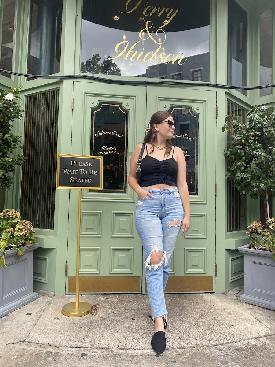 How To Style Light Wash Jeans 15 Ways