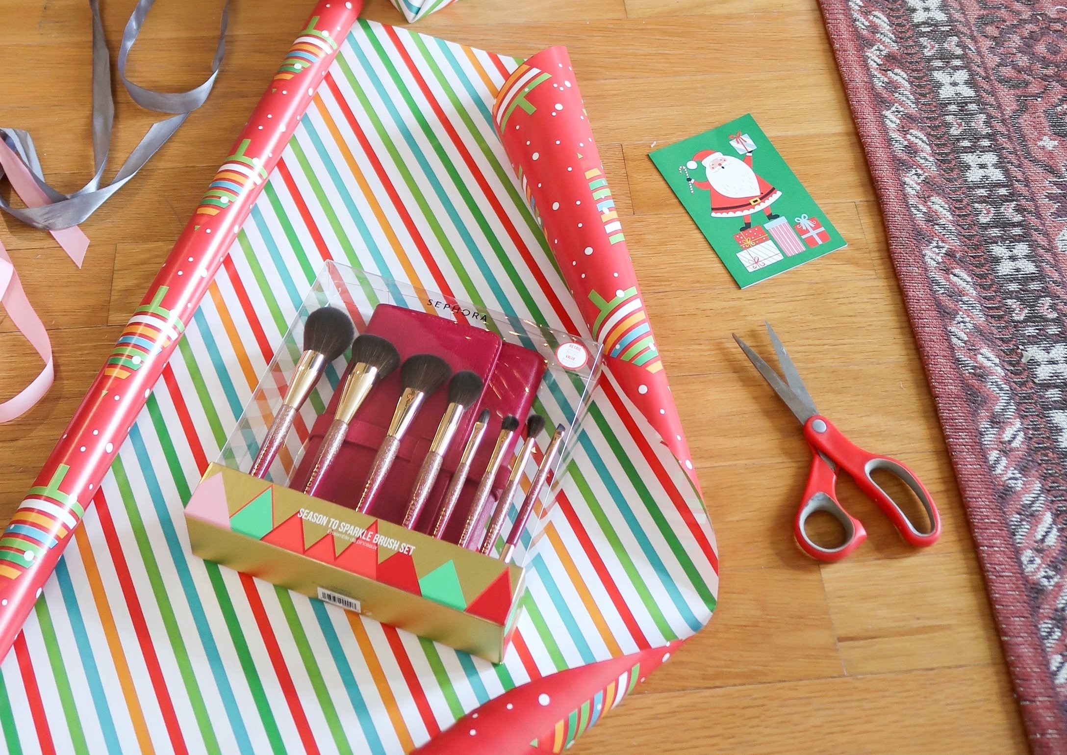 Regifting Etiquette: 9 Regifting Rules To Follow This Holiday Season