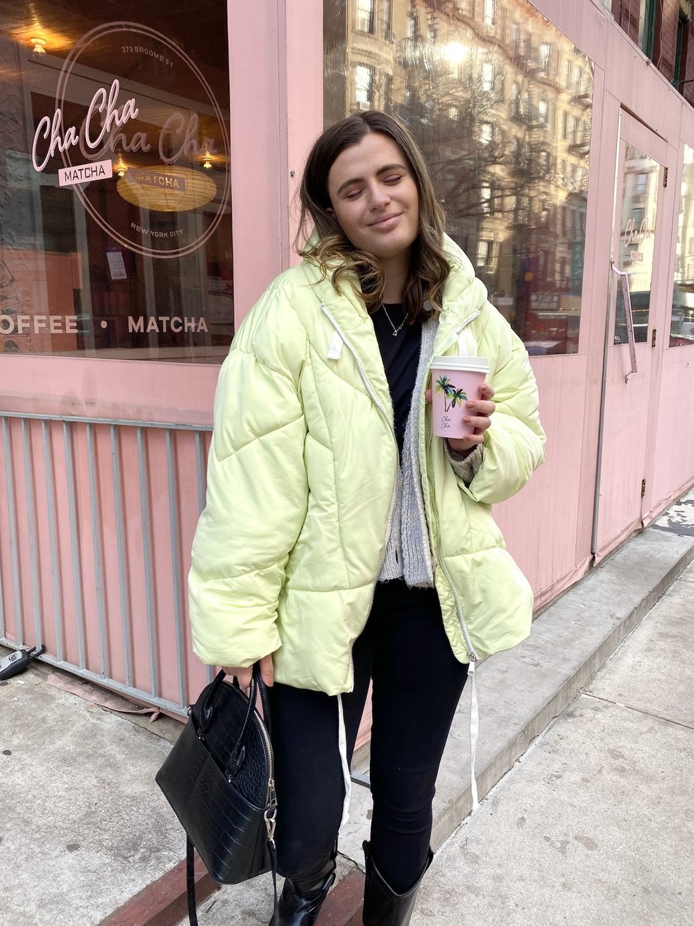 12 Ways on How To Dress Warmly in NYC This Winter