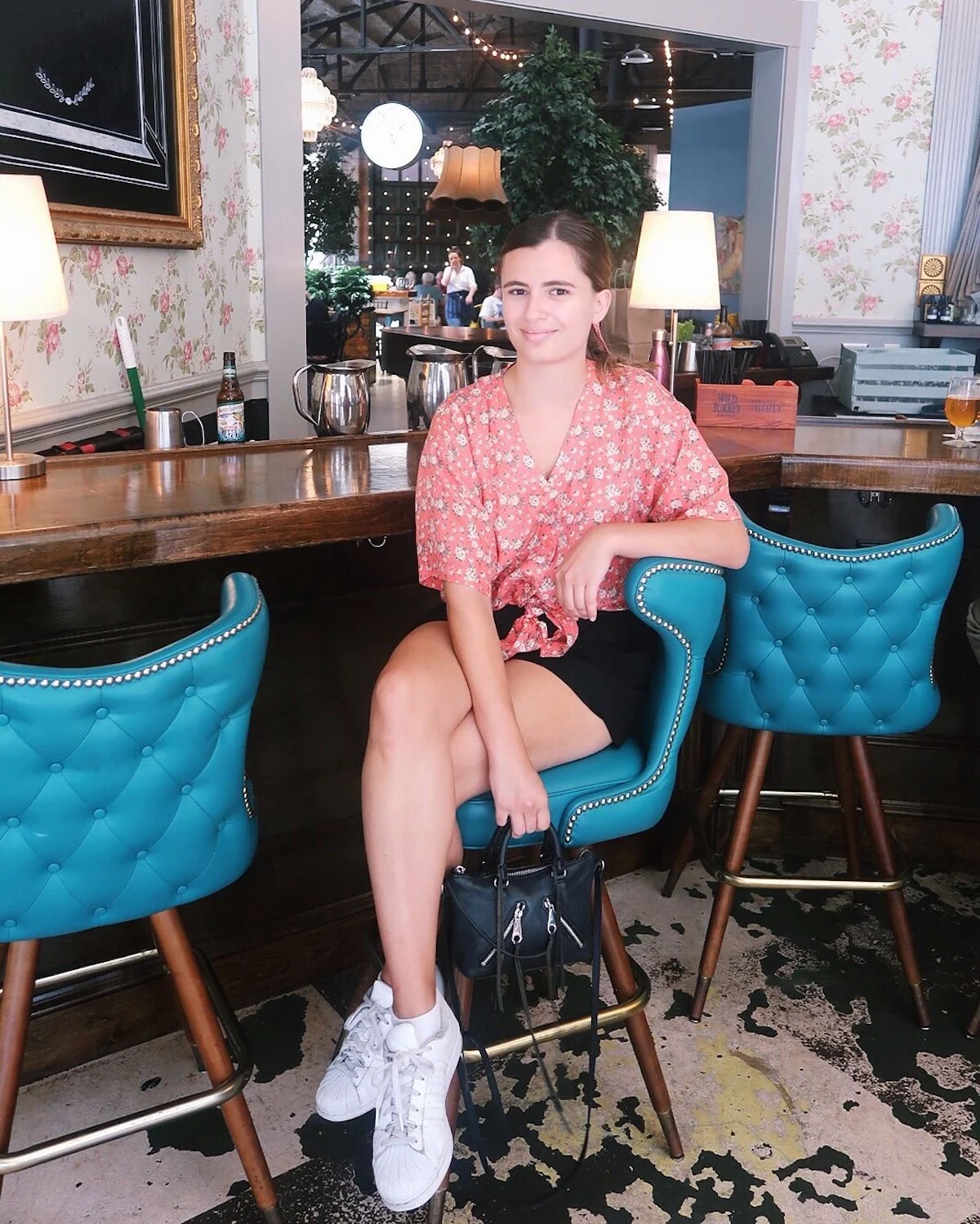 20 Sitting Poses To Try For Your Next Photo Shoot