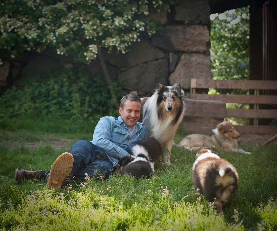 HAVE YOU EVER SEEN A DOG WORK? ANDREW FLADEBOE'S PICTURES CAPTURE IT ...