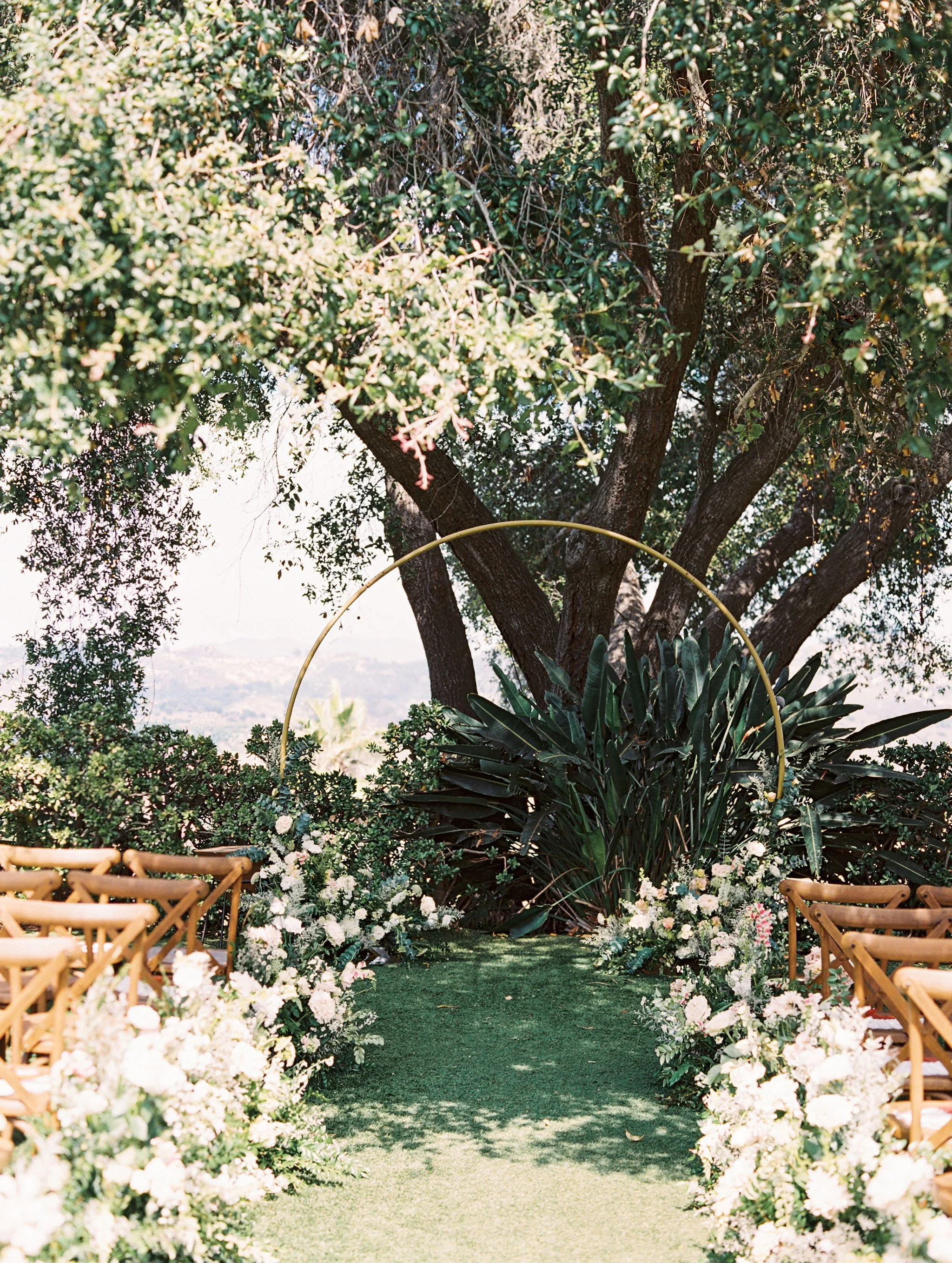Danielle + Steven - Tivoli — BLOOMS