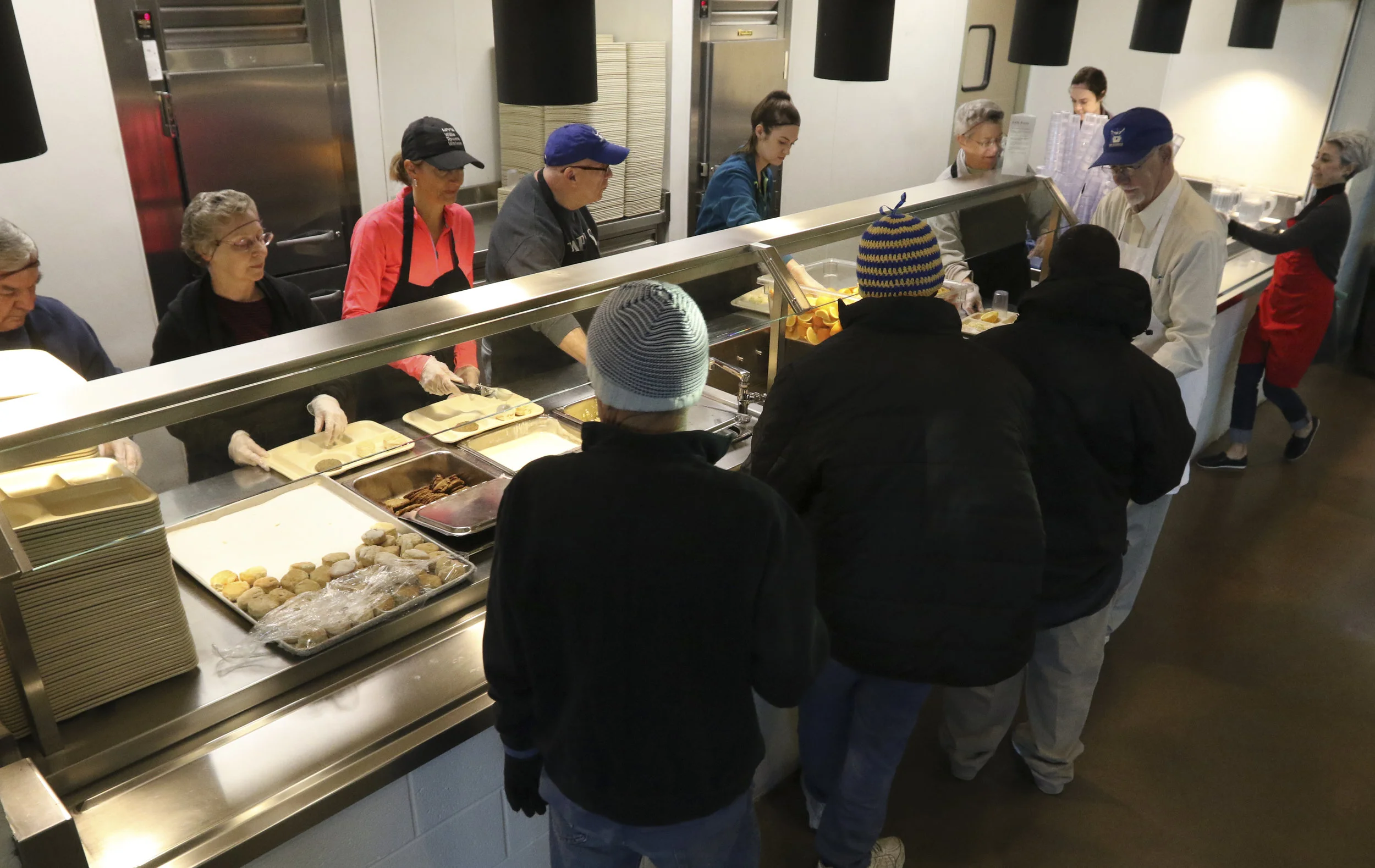 Volunteer — The Stewpot