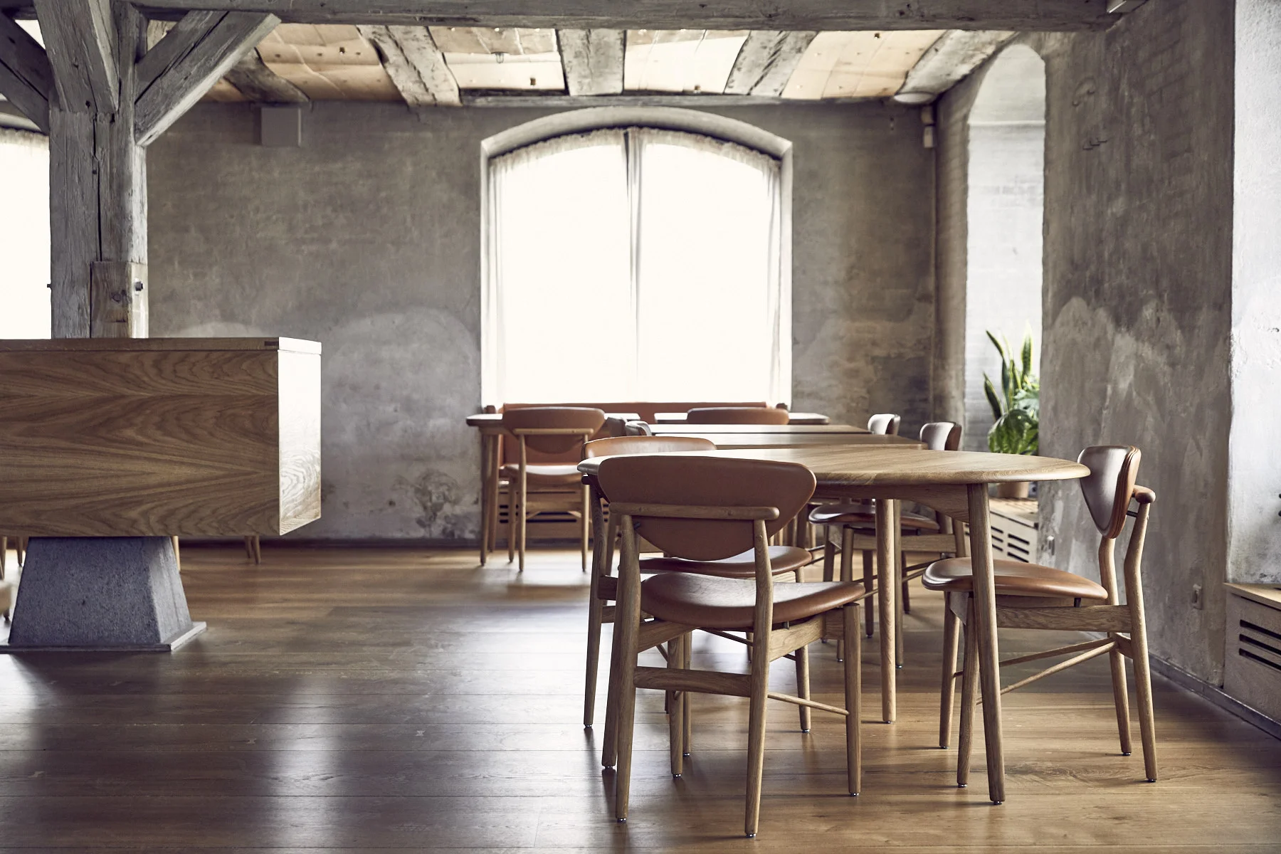 Restaurant Barr — MAGNUS OMME