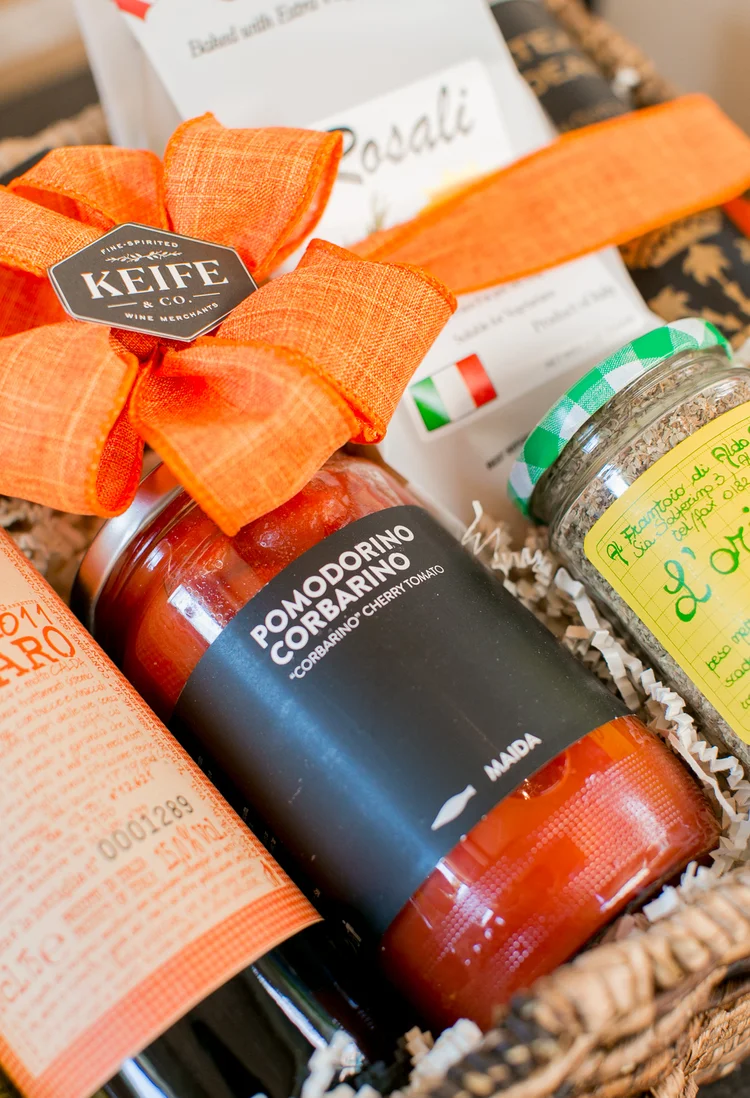 GIFT WRAP — KEIFE & CO.