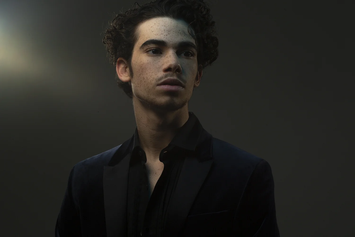 Isaac Alvarez | Award-Winning Film Director & Photographer in Los Angeles