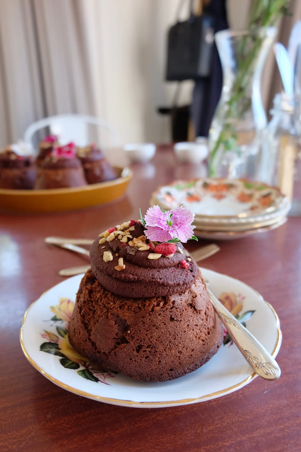 Chocolate Hazelnut Baci Cakes — Sophie Likes Cake