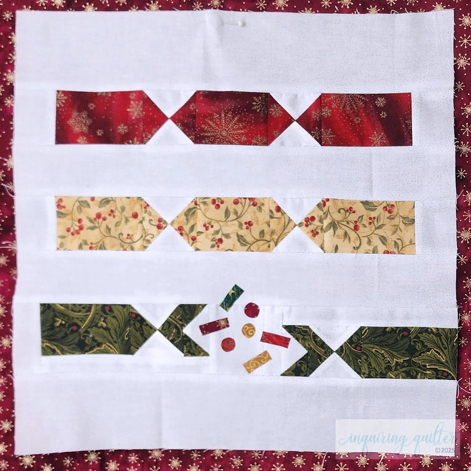 Christmas Crackers - PDF Pattern — The Inquiring Quilter