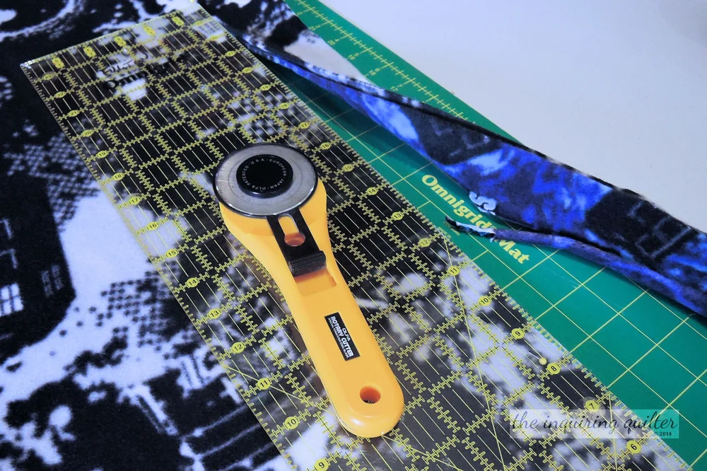 No Sew Fleece Blanket — The Inquiring Quilter