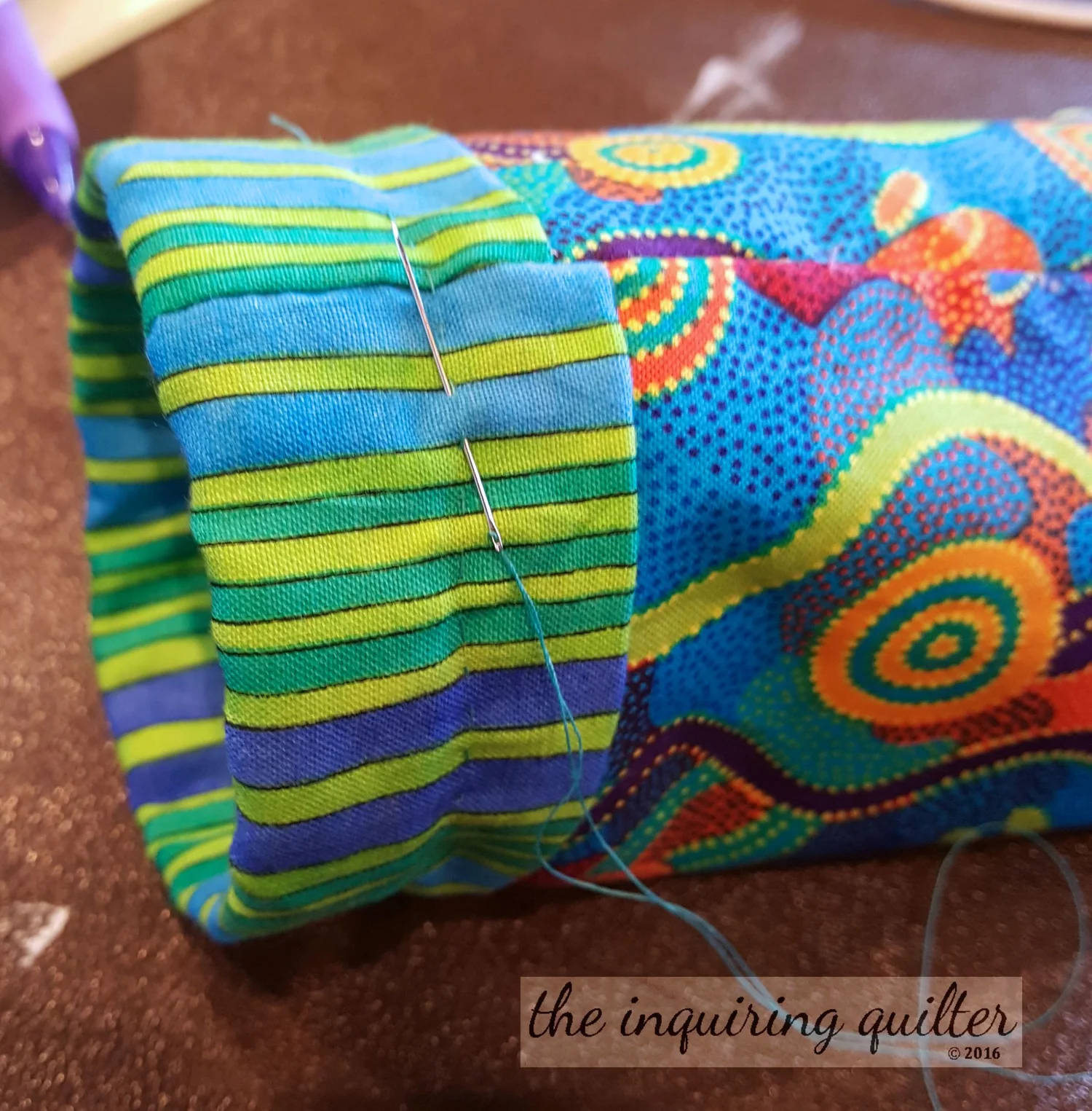 Popup Thread Catcher Demo — The Inquiring Quilter