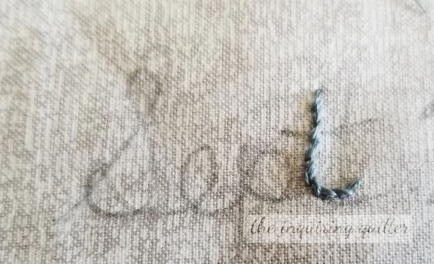 How to Use the Stem Stitch (Embroidery) — The Inquiring Quilter