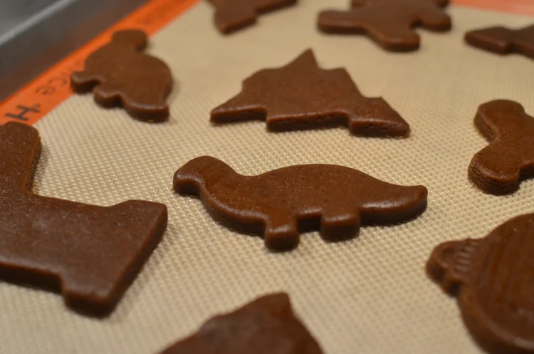 Awesome Gingerbread Cookies — ButterYum — a tasty little food blog