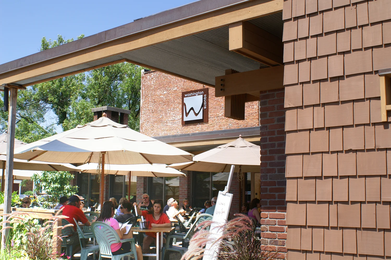 Washington Square Bar And Grill: A Culinary Symphony In The Greenwich ...