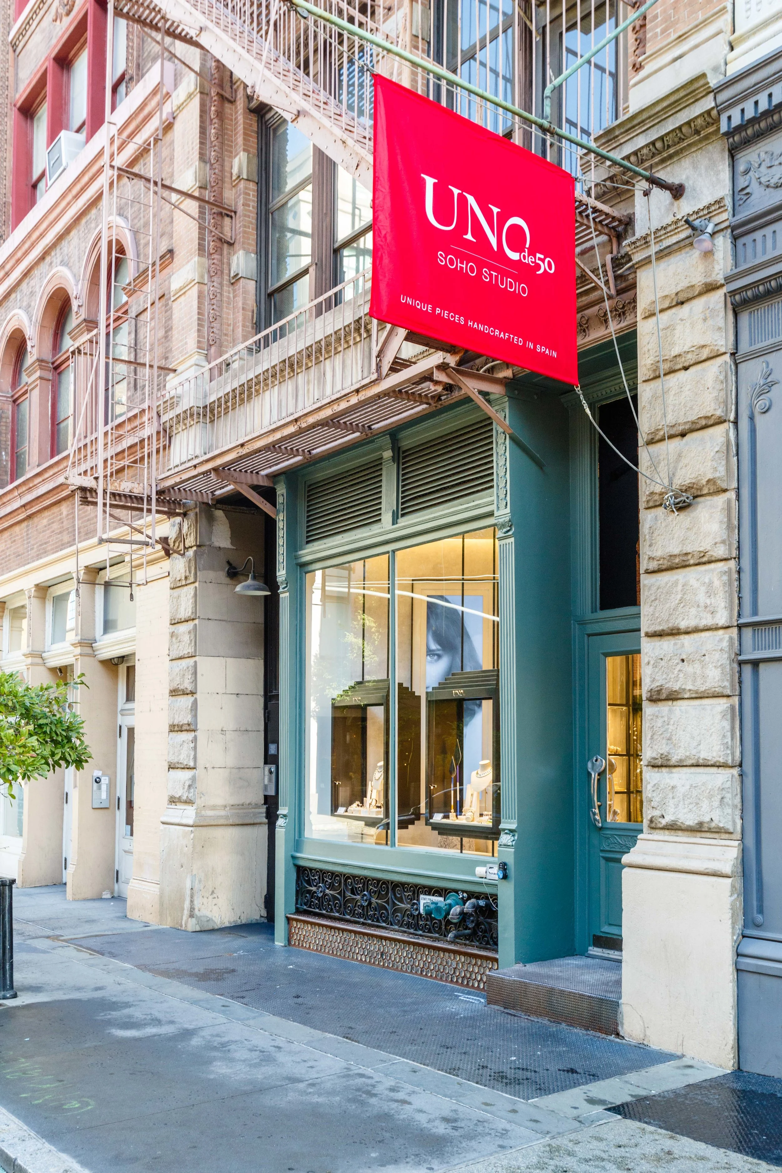 UNOde50 Soho Studio — GOTHAM INTERIORS