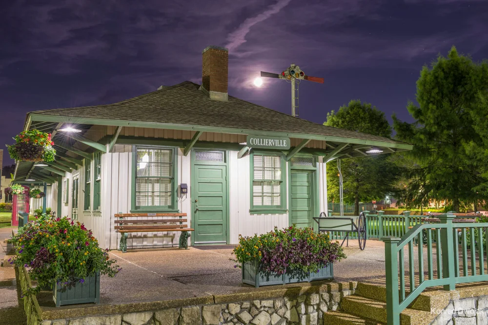 Main Street Collierville Historic Town Square at Night — Konrad Dwojak ...