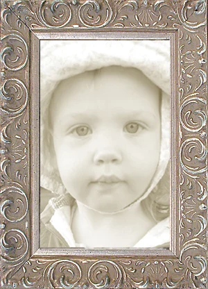 Ornate picture frames made in USA