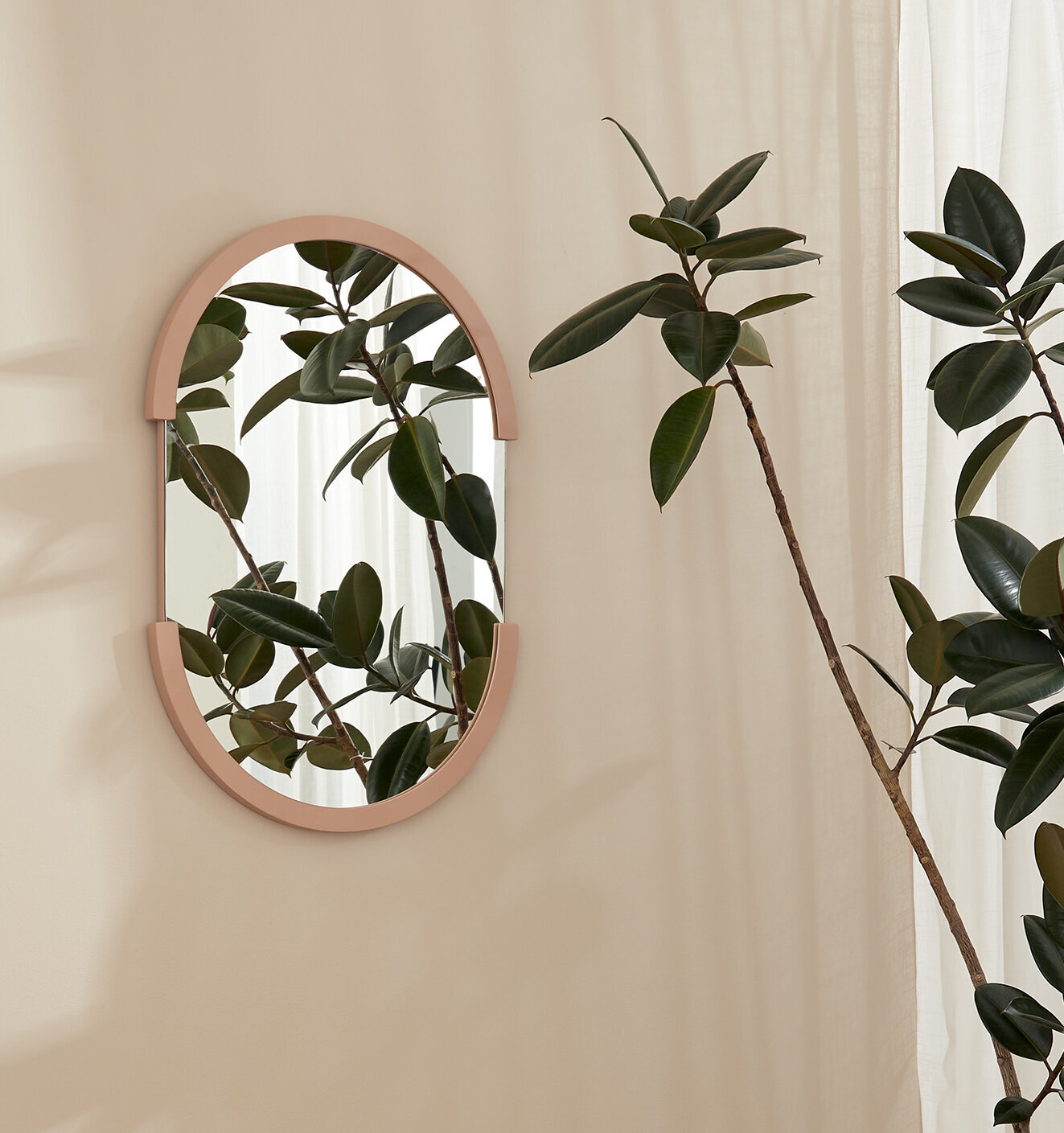 Aura Mirror — Middle of Nowhere