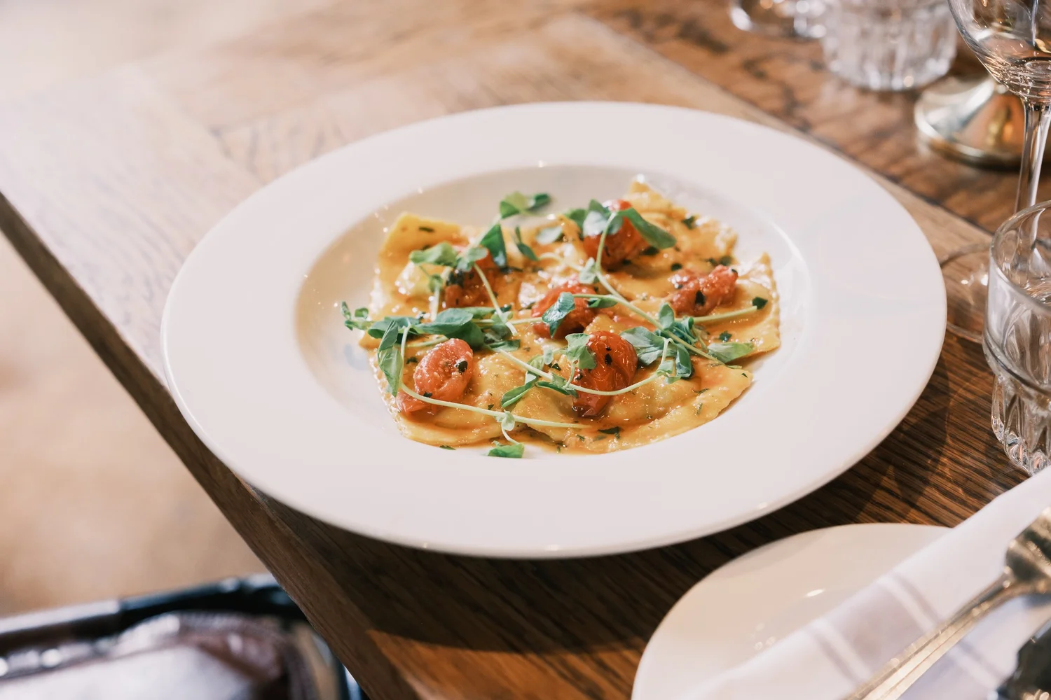 GUILDHALL — ENOTECA DA LUCA