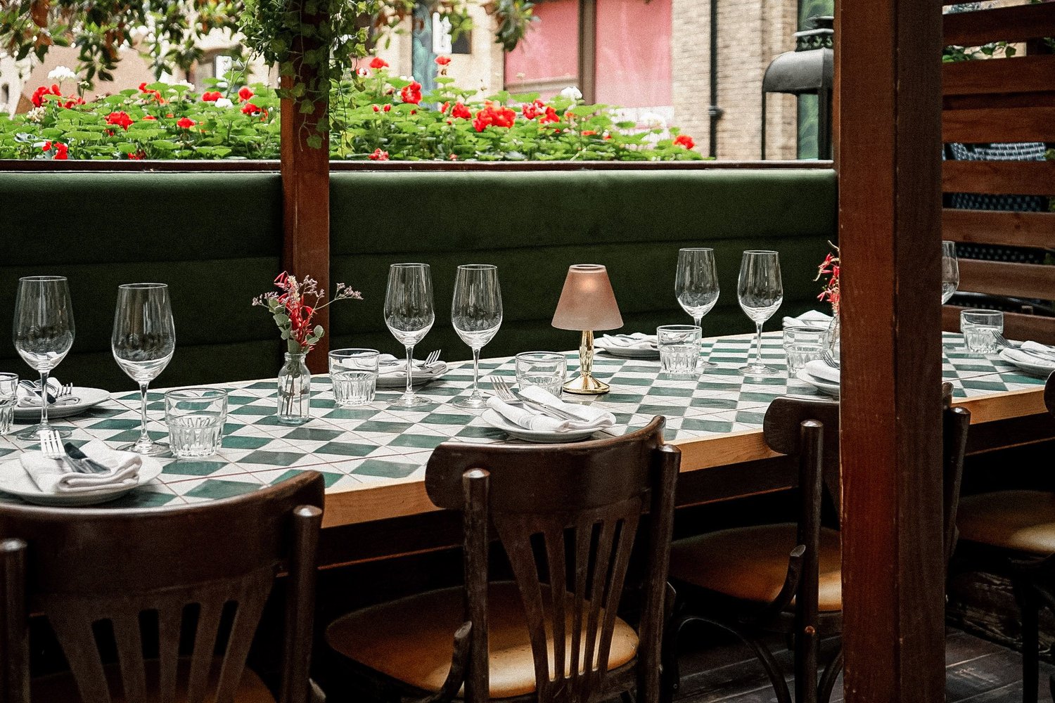 Devonshire SQ — ENOTECA DA LUCA