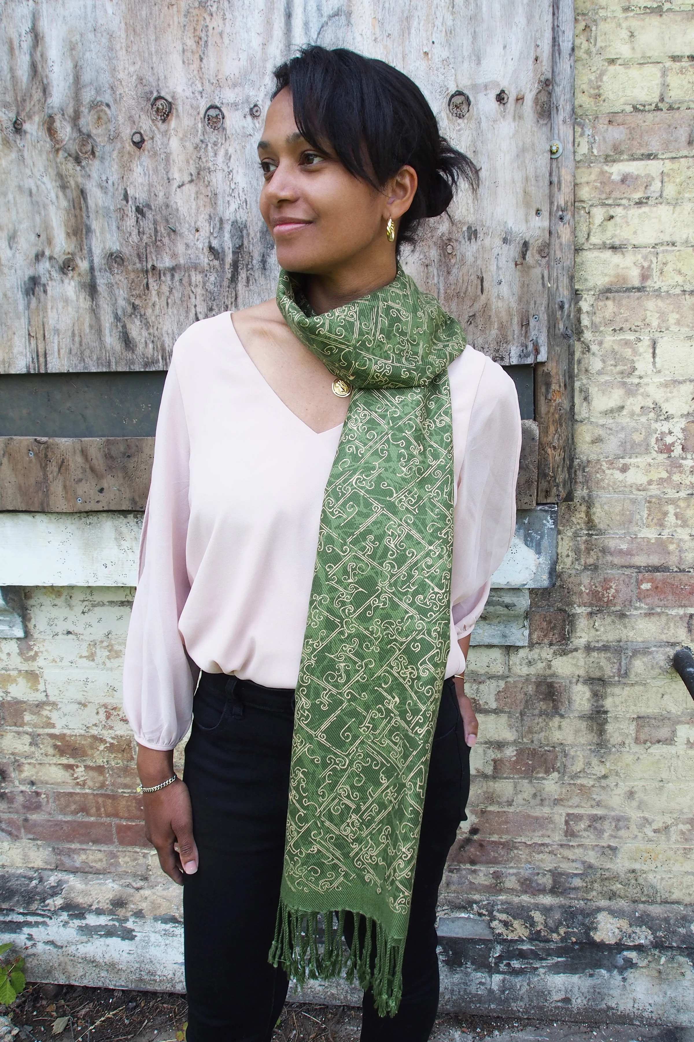 HAN FANG SCARF — Tweedles