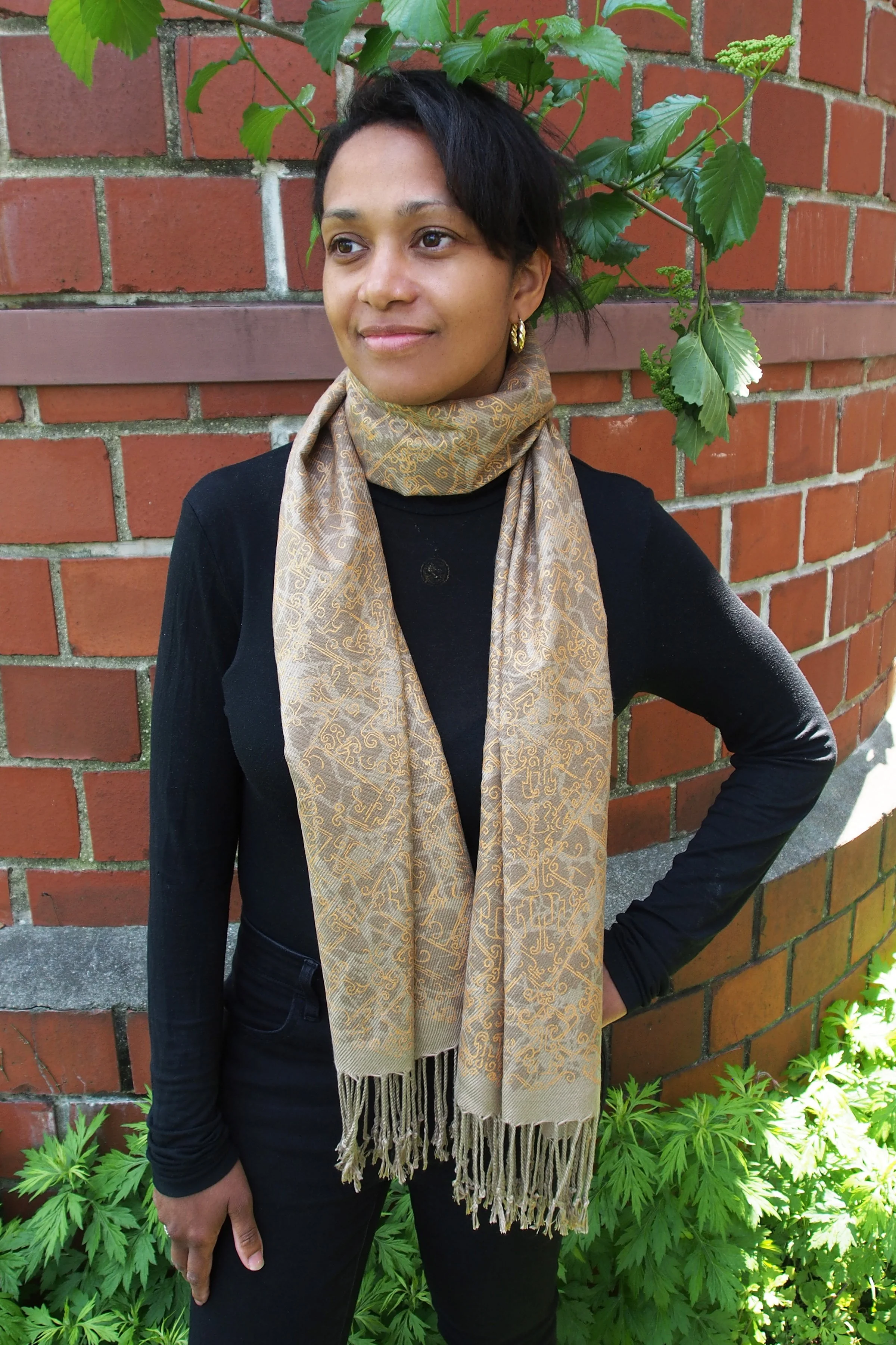 HAN FANG SCARF — Tweedles