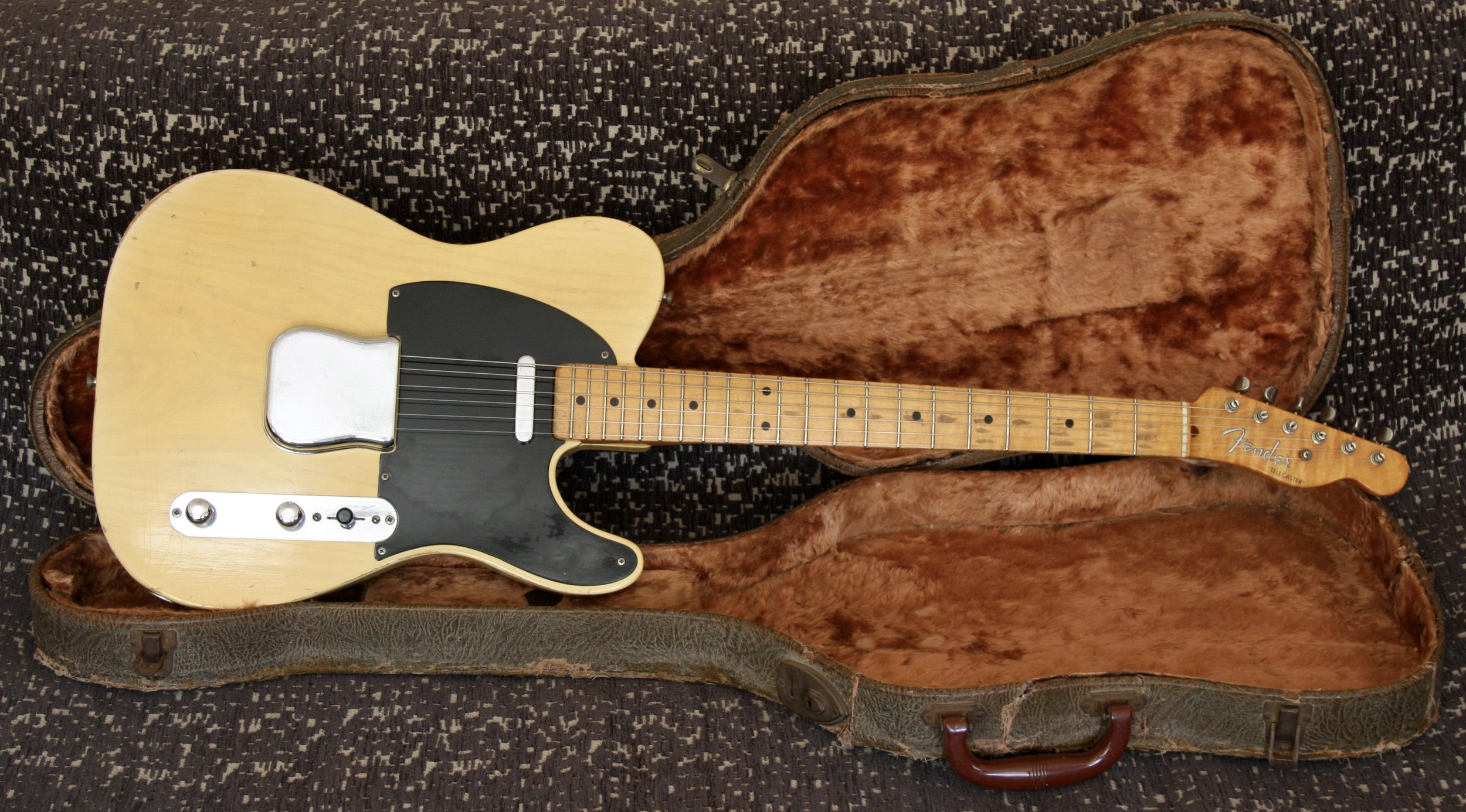 Sold - 1952 Fender Telecaster — Guncotton Guitars