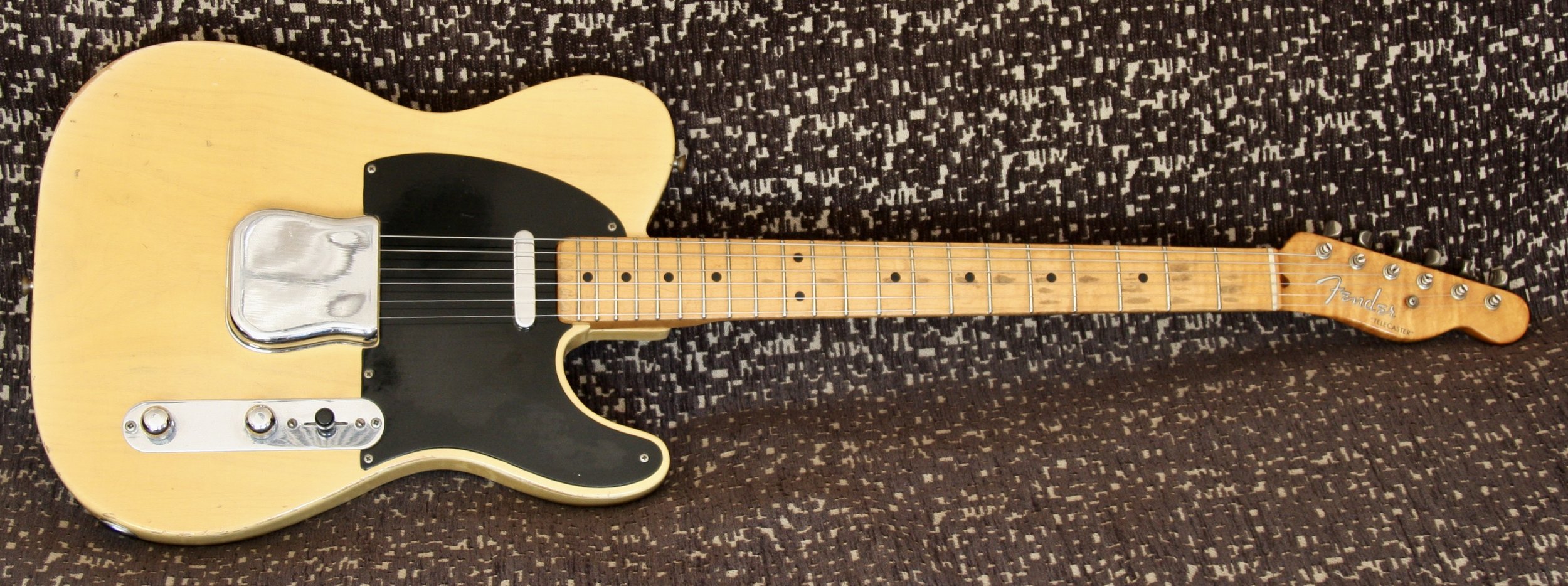 Sold - 1952 Fender Telecaster — Guncotton Guitars