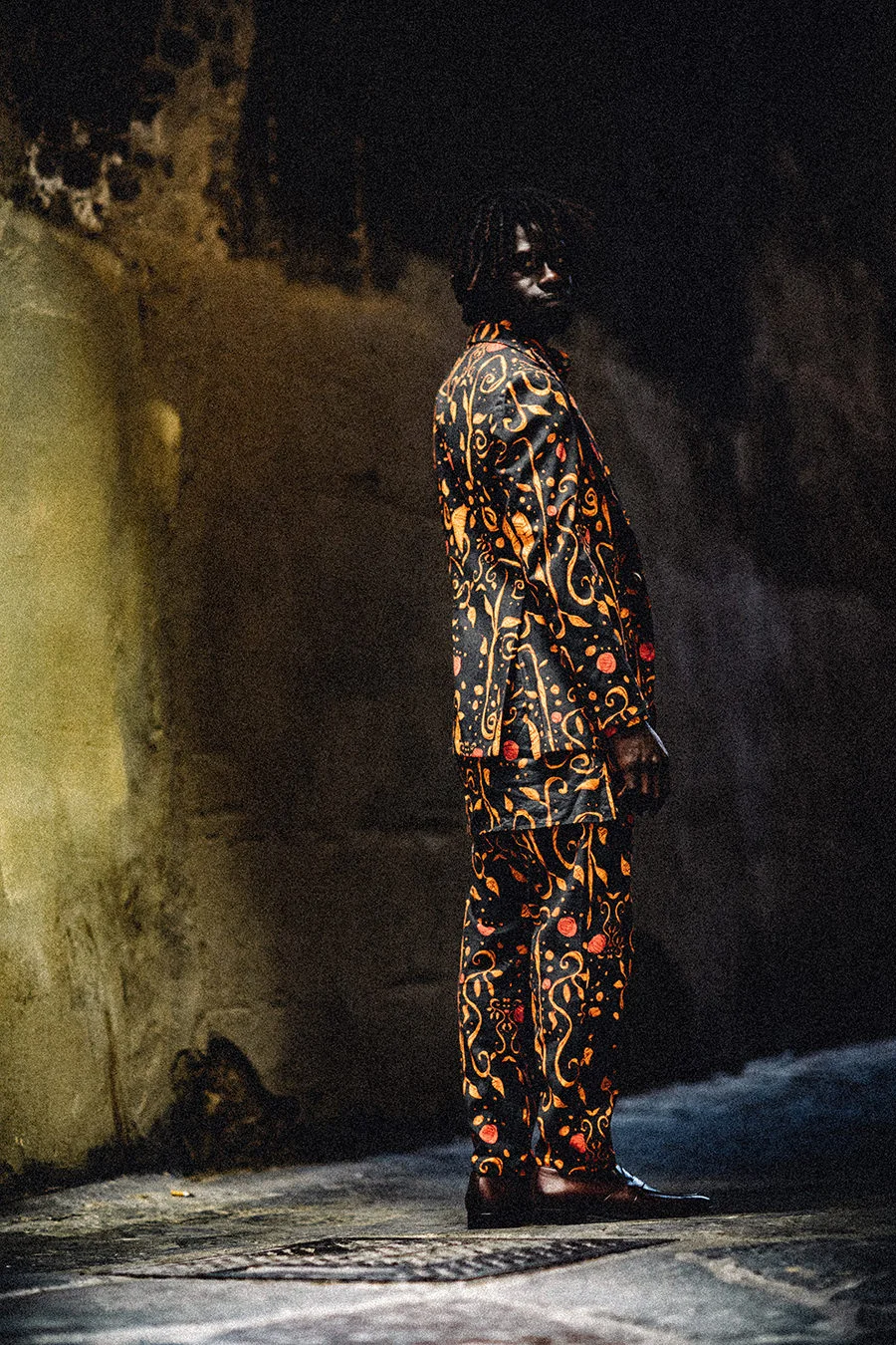 Ikiré Jones - Vines