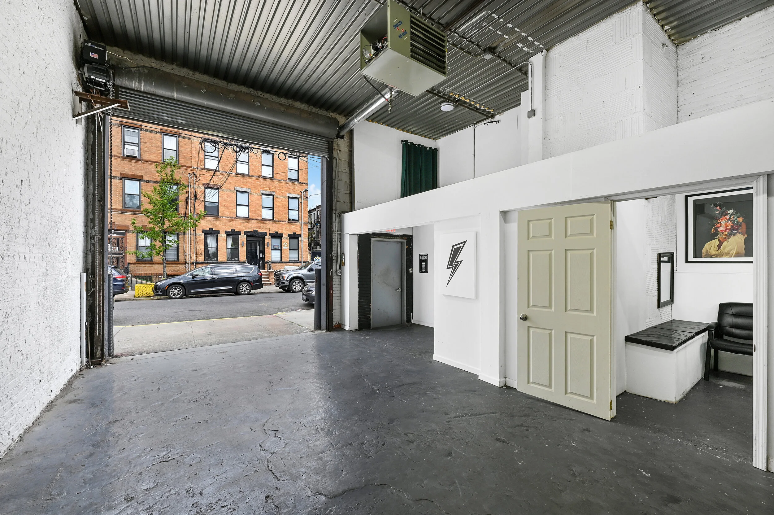 Studio 1 | Two-Wall Cyclorama | Soundstage, Photo & Film Studios in ...